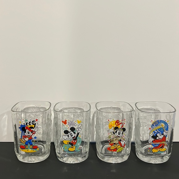 Disney | Dining | Vintage 200 Mcdonalds Disney Glass Set | Poshmark